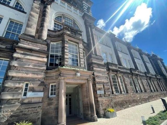 Viewforth, Bruntsfield, 2 Bedroom Flat