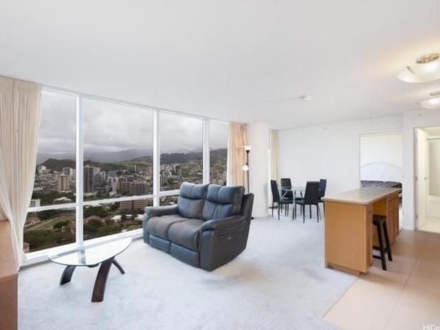 Views of the Honolulu