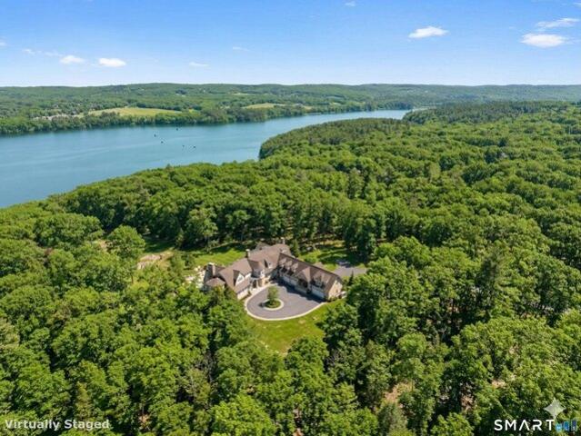 Viewpoint Ln, Ellington, Home For Sale