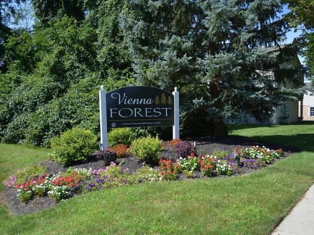 Vienna Forest Apartments & Townhomes 2 Bedroom Apartment for Rent at 496 Bavarian St, Middletown, OH 45044