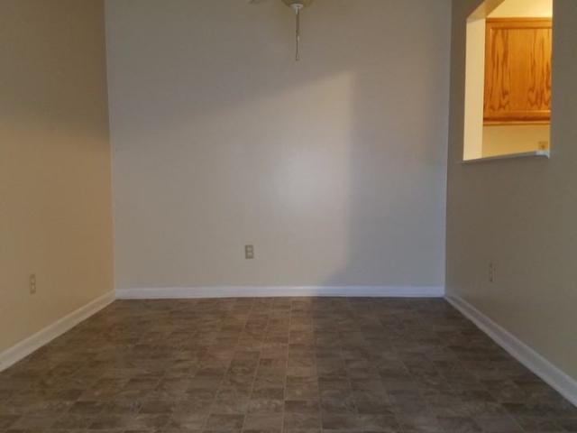 Vienna Forest Apartments & Townhomes 3 Bedroom Apartment for Rent at 496 Bavarian St, Middletown, OH 45044