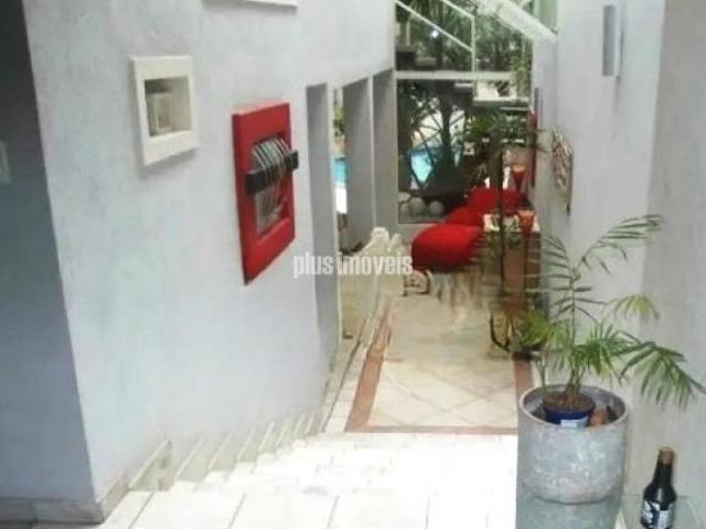 VILA MADALENA Casa com 3 Quartos e 5 banheiros à Venda, 280 m²