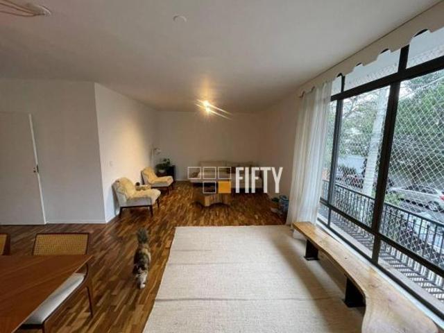 Vila Madalena: CASA DE VILA CHARMOSA, 3 Dorms 1 Suíte, LAZER PRIVATIVO e Localização PRIVILEGIADA!