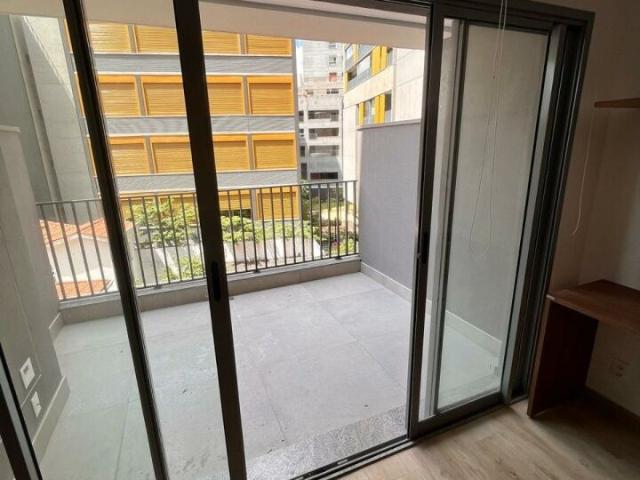 VILA MADALENA REF. SC8880
