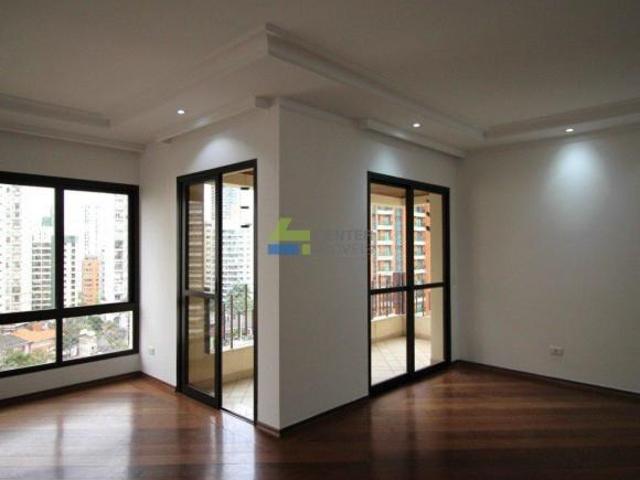 Vila Mariana, 124m², 3dts, 1ste, 2vgs, px metrô!