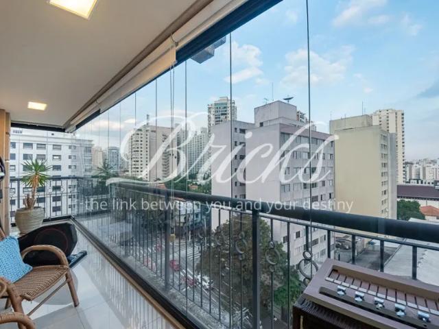 Vila Mariana 156 m², 3 dormitórios, 3 suites, 3 vagas ao lado do Parque Ibirapuera