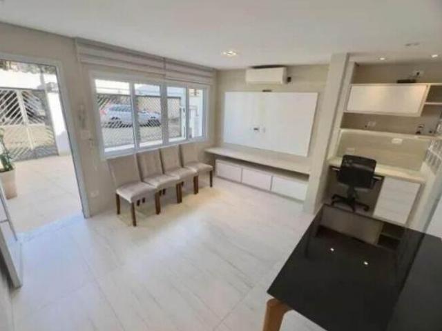 Vila Mariana – Casa Sobrado Residencial de 120m² com 3 Dormitórios, 2 Suítes e 2 Vagas de Garagem