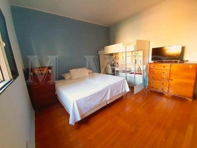 Vila Mariana / Ana Rosa  Sobrado com 4 dormitórios, área construída de 180 m²