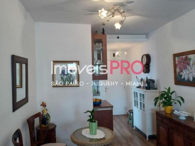 Vila Mariana, Apartamento 84metros, 3 quartos, 1 suite, varanda, 2 vagas, perto metrô Santa Cruz