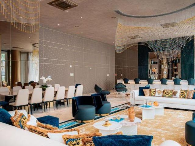 Vila Milano by Versace na Av. Ibirapuera