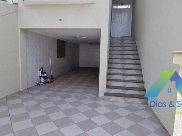 VILA NAIR Sobrado 200M², 3 suítes, dormitório de empregada,espaço gourmet, 4 vagas a 800 M² da esta