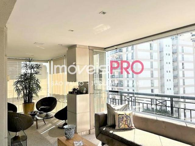 Vila Nova Conceição 369m²