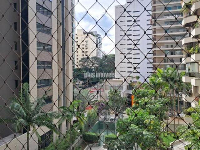 VILA NOVA CONCEIÇÃO c/ lazer