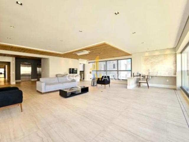 Vila Nova Conceição Apartamento Luxuoso à Venda no Palazzo Grimaldi 290 metros