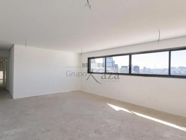 Vila Nova Conceição Oportunidade 3 Suítes 181,36m². 3 Grs R$ 6.163.000