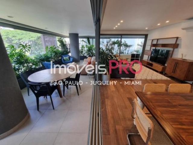 Vila Nova Conceição Mobiliado 248 m2 3 suítes Varanda Gourmet 4 vagas