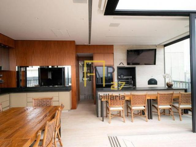 Vila Olimpia Cobertura Triplex de 750m 5 suites 8 Vagas Mobiliado