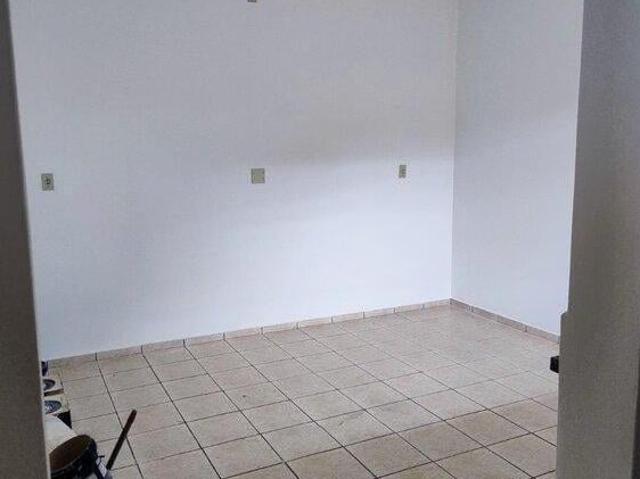 VILA ALZIRA CASA TÉRREA