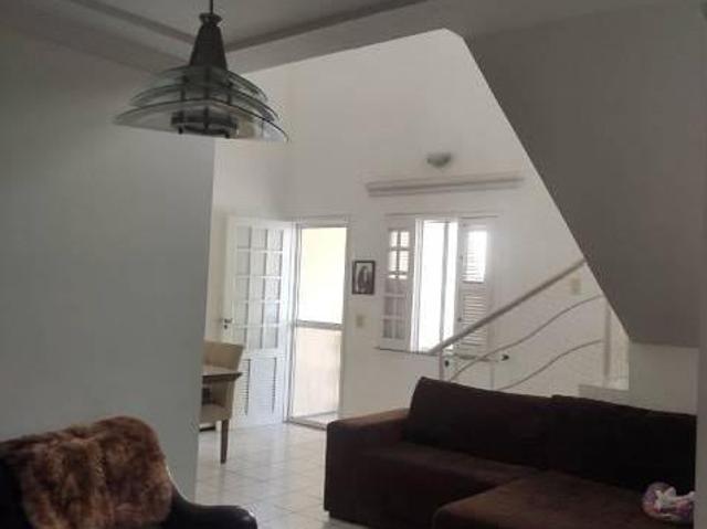 Vila Amélia São Sebastião Casa com 3 quartos 2 suite, churraqueira, 3 vagas
