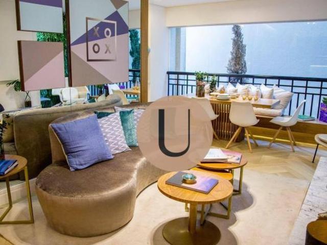 Vila Andrade, 4 Suítes, 3 Vagas, 128m² de conforto e sofisticação