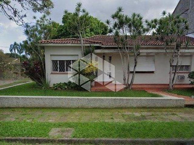 Vila Assunção Casa térrea com potencial, em Região Nobre e Charmosa