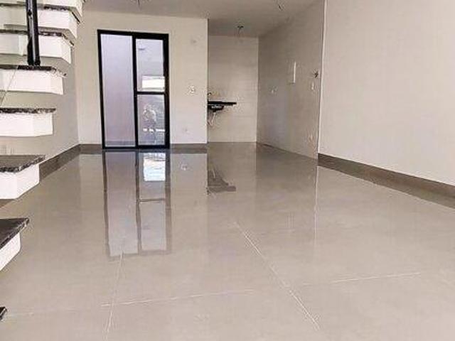 VILA CURUÇA SOBRADO TRIPLEX NOVO