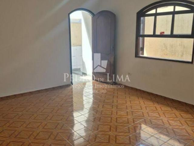 Vila Carrão. Casa 3 quartos, 3 banheiros e 2 vagas de garagem