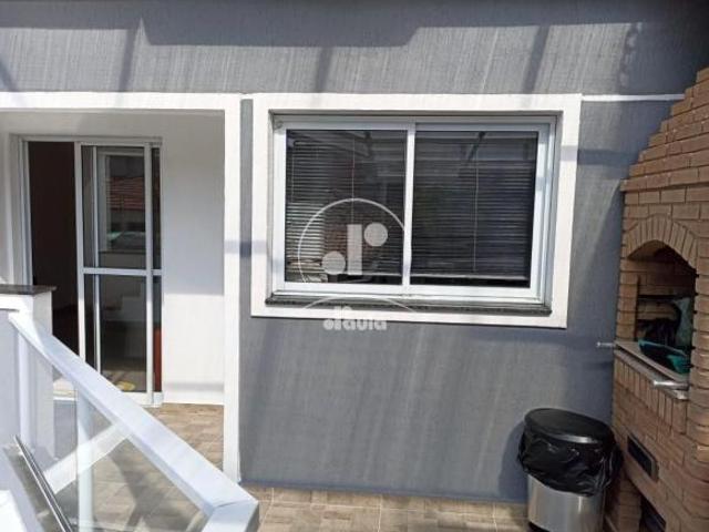 Vila Cecilia Maria sobrado com 2 suítes 2 vagas praticamente porteira fechada
