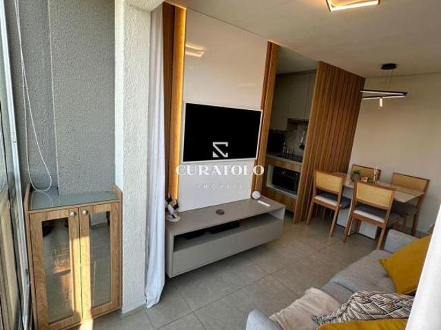 VILA CHIARIZZI Apartamento à venda, de 2 quartos com varanda e vaga na Mooca