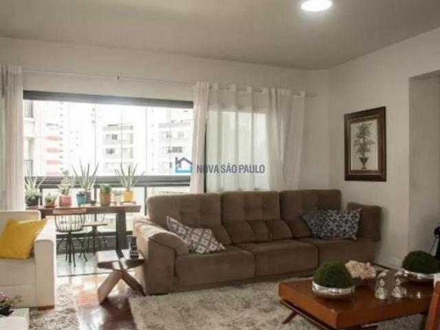 Vila Clementino: apartamento 3 quartos, mobiliado e com duas vagas de garagem