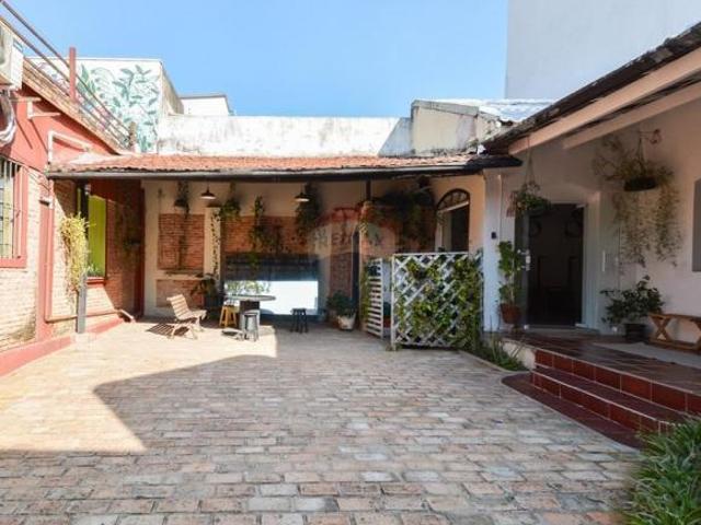 Vila com três casas no Ipiranga: Conforto e Oportunidade