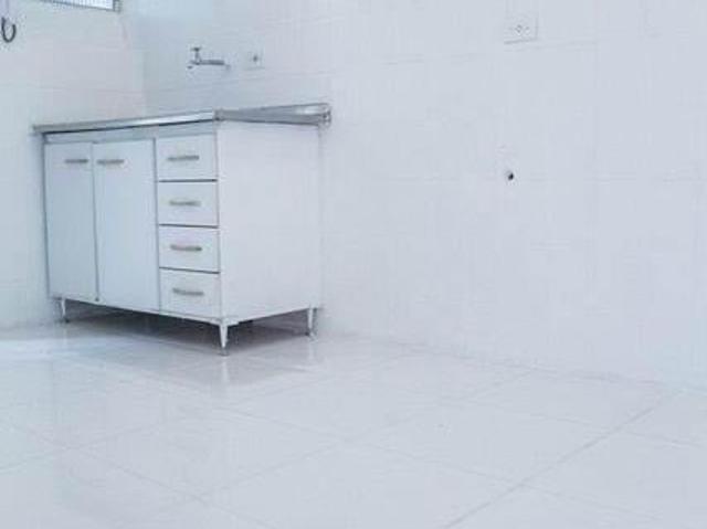 Vila da Saúde – Casa Residencial de 236m² com 4 Dormitórios, 6 Banheiros e 2 Vagas de Garagem