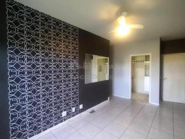 Vila Felicita Apartamento com 02 dormitórios sendo 01 com armário embutido