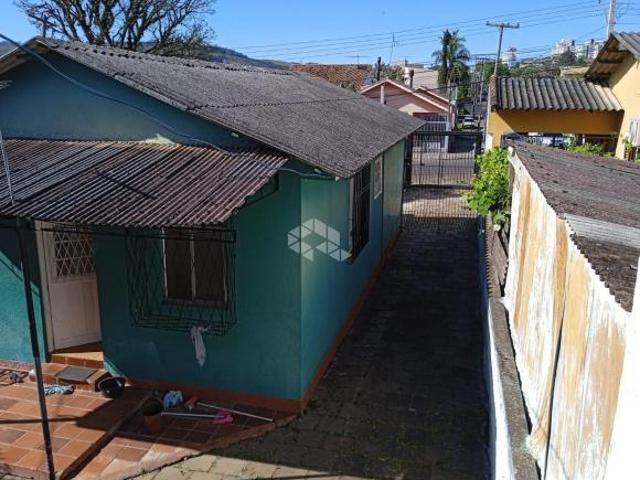 VILA IPIRANGA Casa com apartamento nos fundos 2 dois dormitórios cada