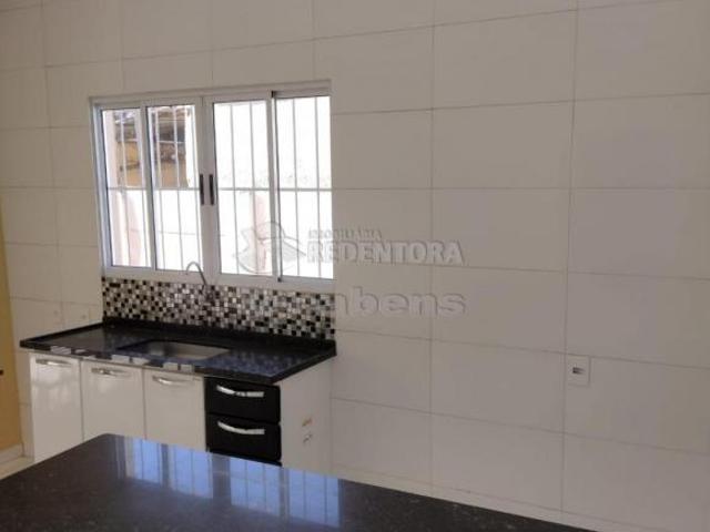 Vila Ipiranga casa de 3 dormitórios sendo 1 tipo apartamento