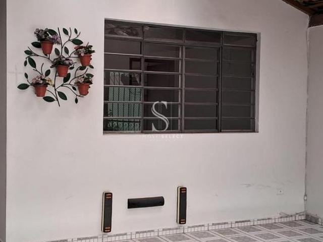 VILA IRINEU DE FREITAS, SANTO AMARO CASA DE 103m² COM 3 QUARTOS, 1 SUITE E 3 VAGAS Á VENDA