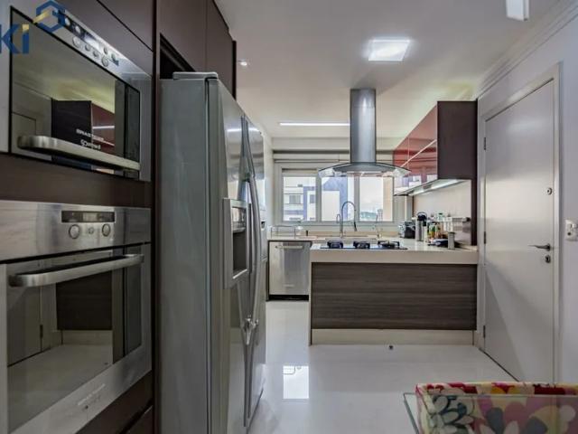 Vila romana 4 dormitórios 206 m² 3 vagas