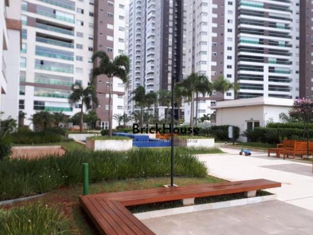 Vila São Francisco Sofisticação e Exclusividade – 254m² | 4 Suítes | 4 Vagas | Lazer Completo