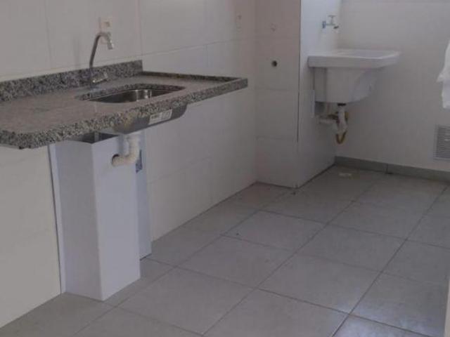 Vila Santa Catarina Apartamento PRONTO 39,60m² 02 dormitórios, varanda