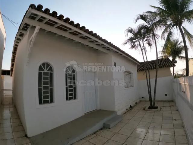 Vila Santa Cruz Casa de 03 dormitórios