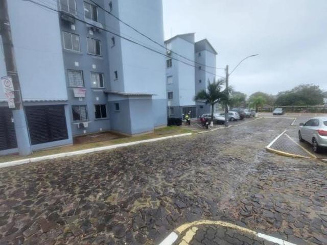 VILARINHO VENDE LINDO APARTAMENTO DE 2 QUARTOS FRENTE AO PEZZI CAMPO NOVO