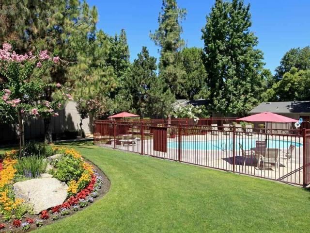Villa 401 2 Bedroom Apartment for Rent at 401 Villa Ave, Clovis, CA 93612