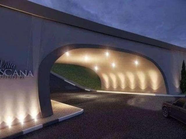 Villa Toscana: Exclusividade e Qualidade de Vida a 5 Minutos do Centro!