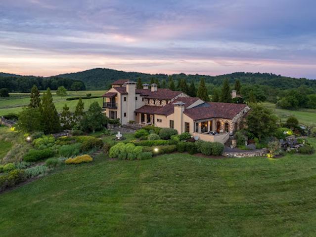 Villa with terrace