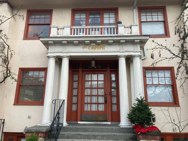Villa Camini U District!