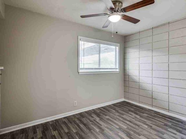 Villa Capri Studio Apartment for Rent at 2213 Capri Dr, Fort Worth, TX 76114 North Beverly Hills East