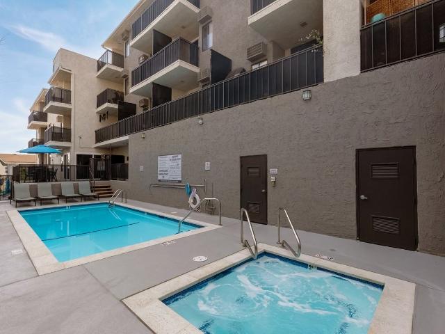 Villa Careena Studio Apartment for Rent at 1136 Larrabee St, West Hollywood, CA 90069 West Hollywood