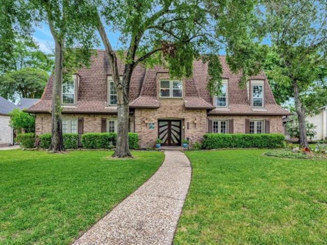 Villa Court Dr, Seabrook, Home For Sale