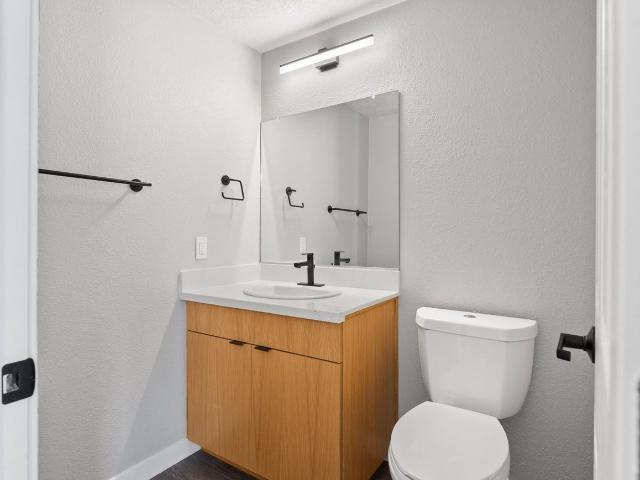 Villa Del Sol Apartments 2 Bedroom Apartment for Rent at 811 S Fairview St, Santa Ana, CA 92704