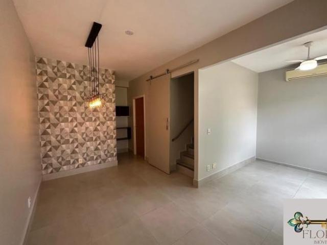 Villa di Capri Sobrado à venda no Condomínio Villa di Capri em Cuiabá com 2 suítes e quintal com c